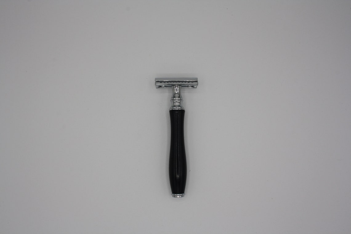 Classic Samurai Double Edge Safety Razor Black Handle With Shaving ...