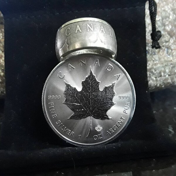 Maple Leaf Ring - Etsy