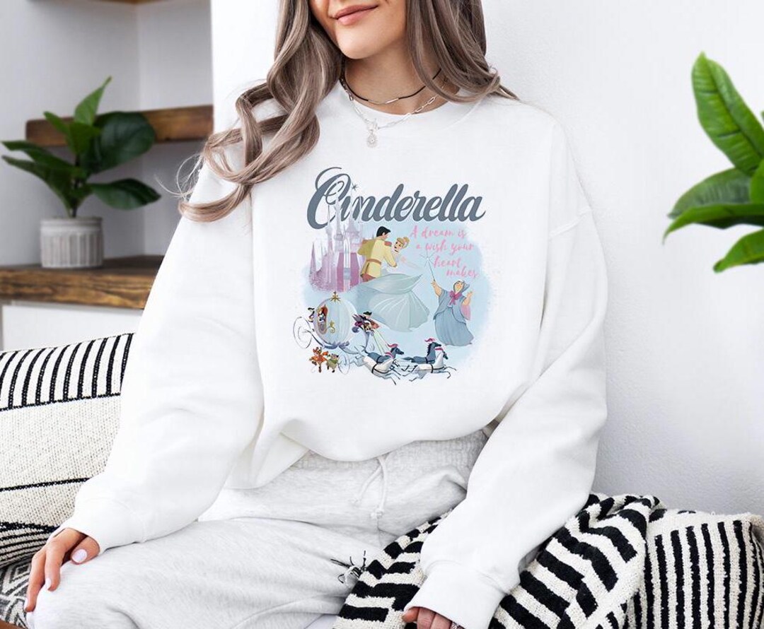 Retro Cinderella - Sweatshirt GD, Vintage Princess Cinderella Shirt ...