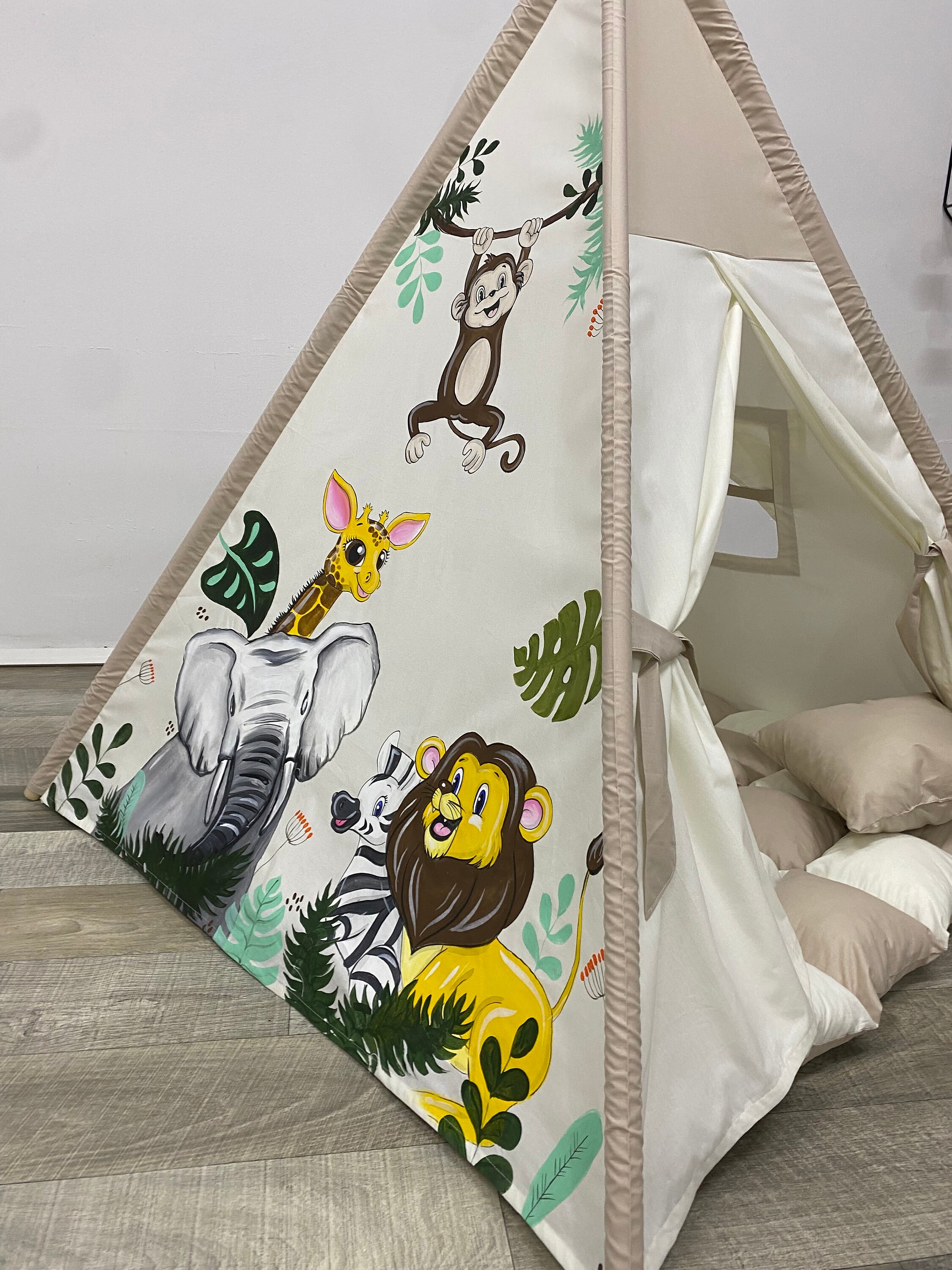 Teepee With African Animals, Jungle, Safari, Tipi Tent Set With Play ...