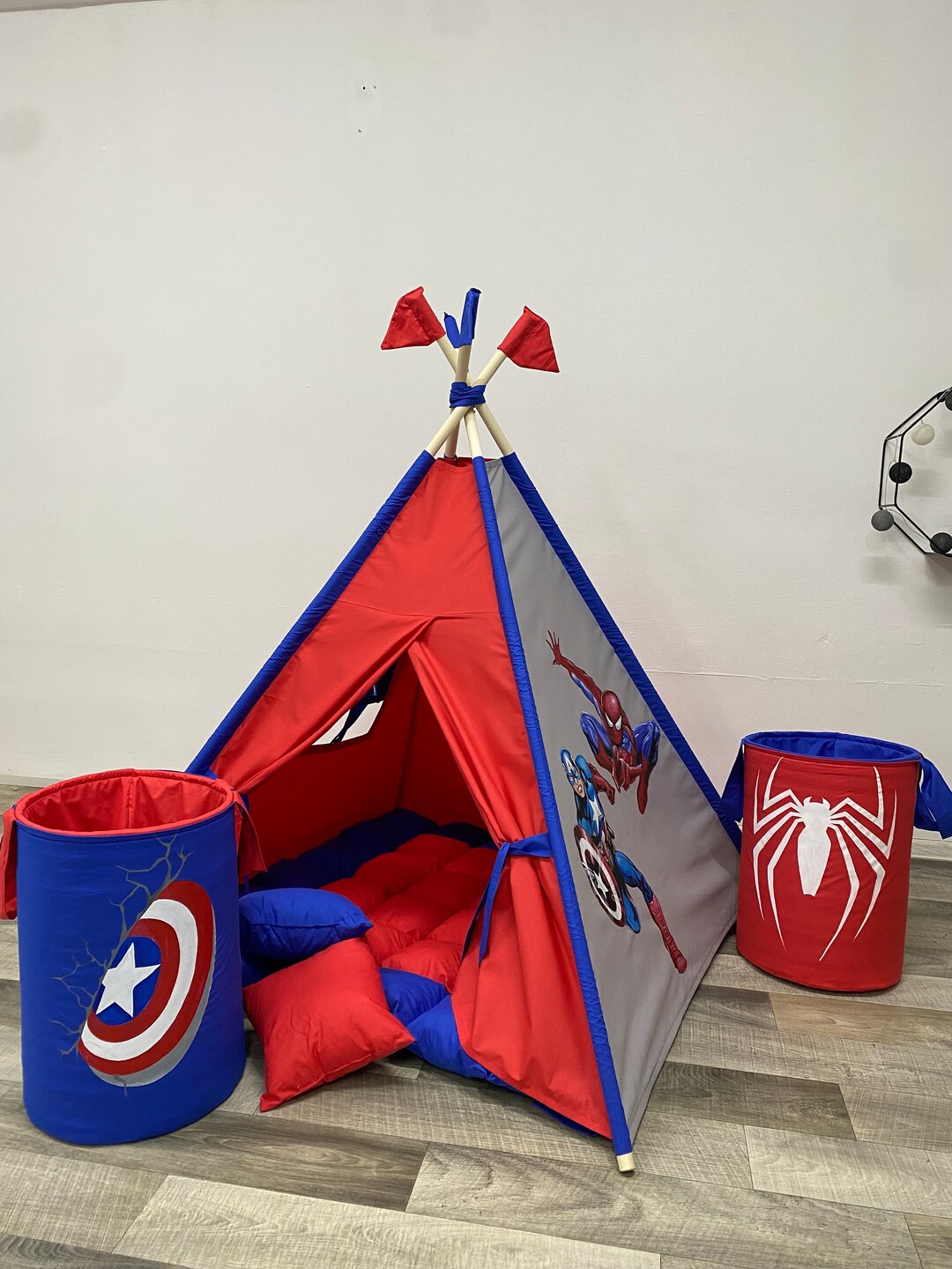 Boys Gift, Superhero-themed Teepee Tent, Cotton Indoor Playhouse ...