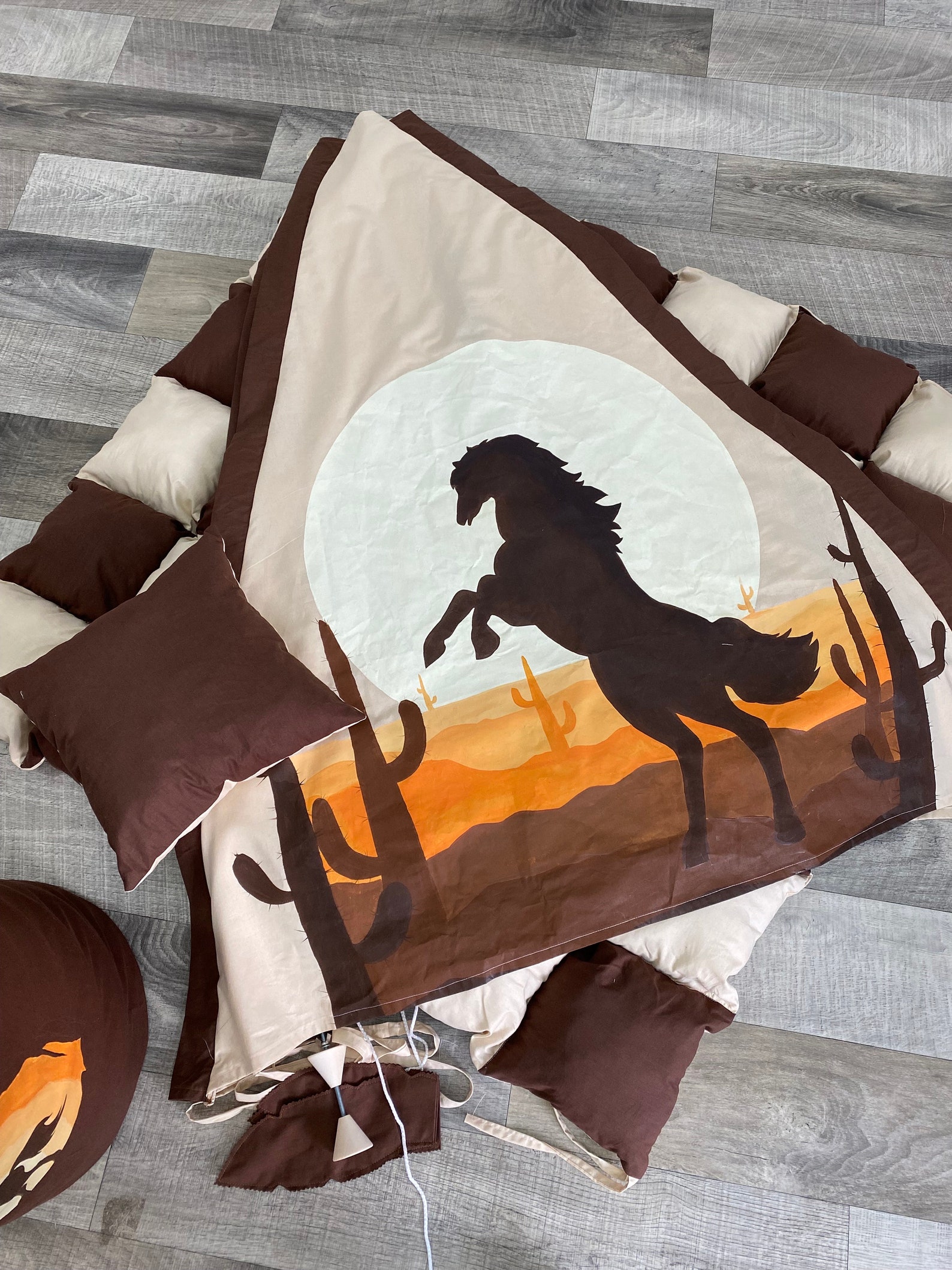 Western Horse Tipi Tent: Cowboy Play Teepee, Boho Southwest Nursery - Etsy