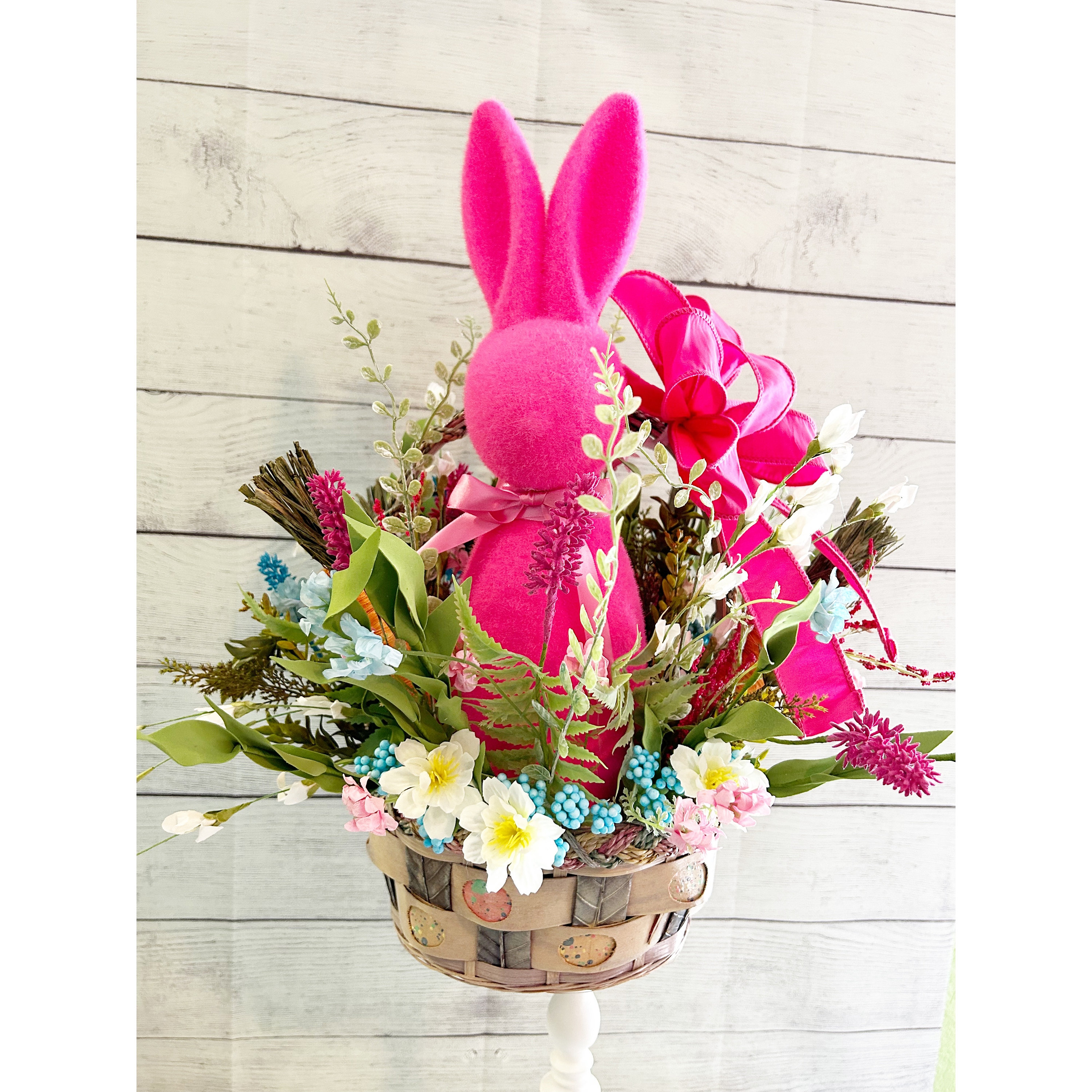 Spring Bunny Centerpiece for Easter, Pastel Floral Table Decoration ...