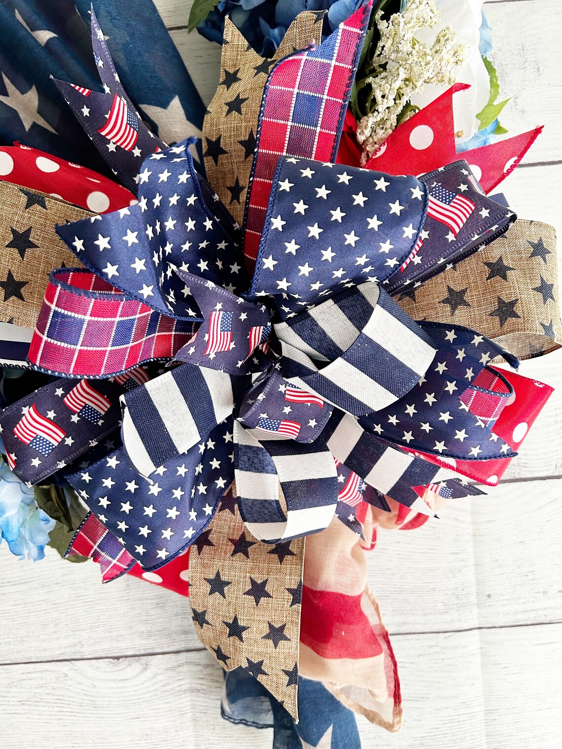 Primitive Grapevine Patriotic Flag Wreath, Floral Patriotic Military ...