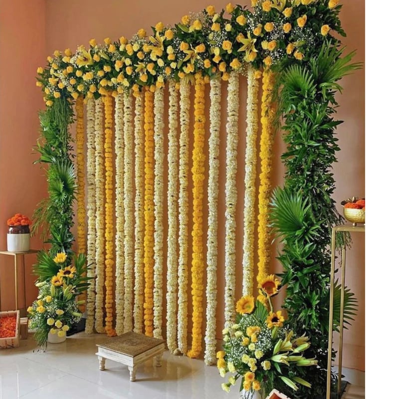 Garland Backdrop - Etsy
