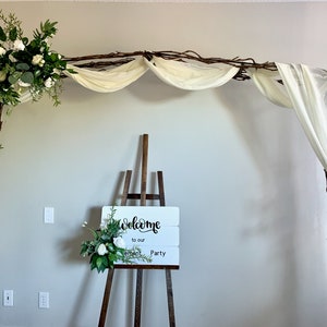 White Wedding Arch & Signs Flowers/wedding Backdrop/floral Arbor Decor ...