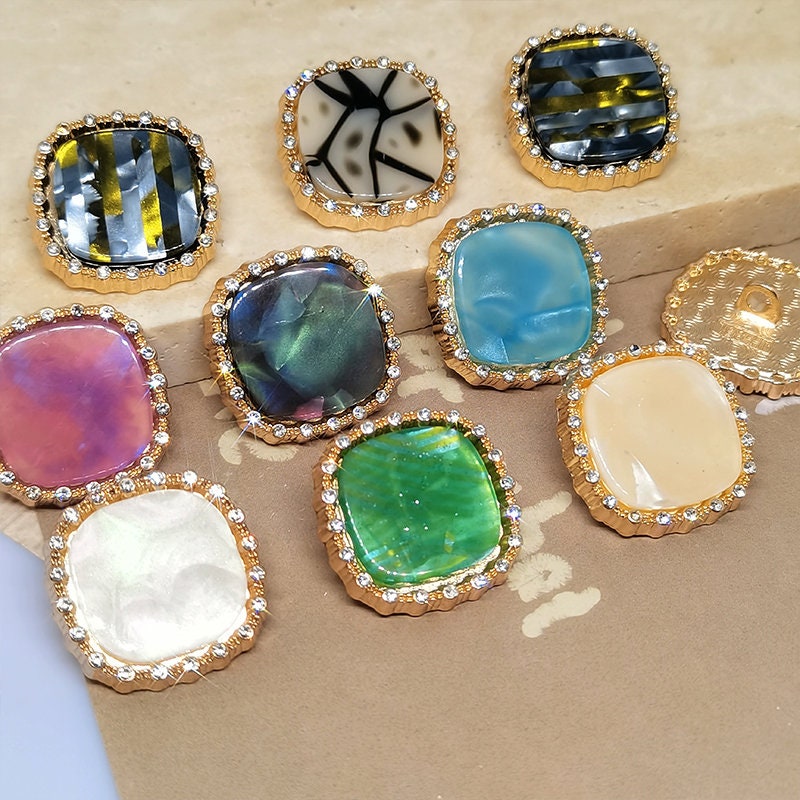 23/28MM Large Square Rhinestone Buttons of Clothing Wholesale Fashion ...