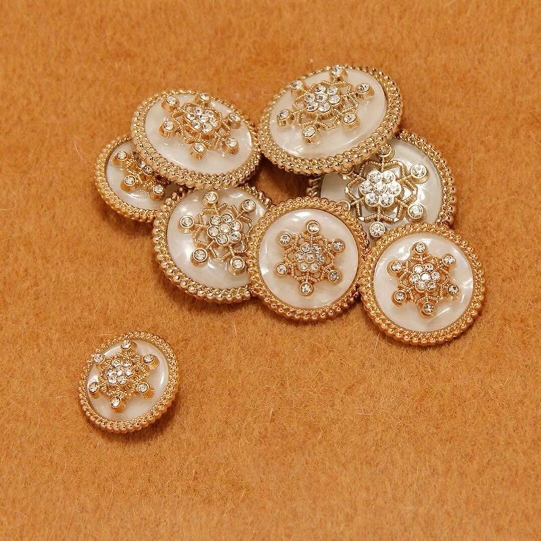 10pcs 20/25mm Luxury Rhinestone Clothing Buttons Snowflake Pattern ...