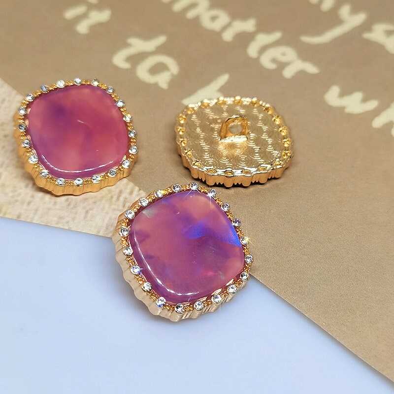 23/28MM Large Square Rhinestone Buttons of Clothing Wholesale Fashion ...