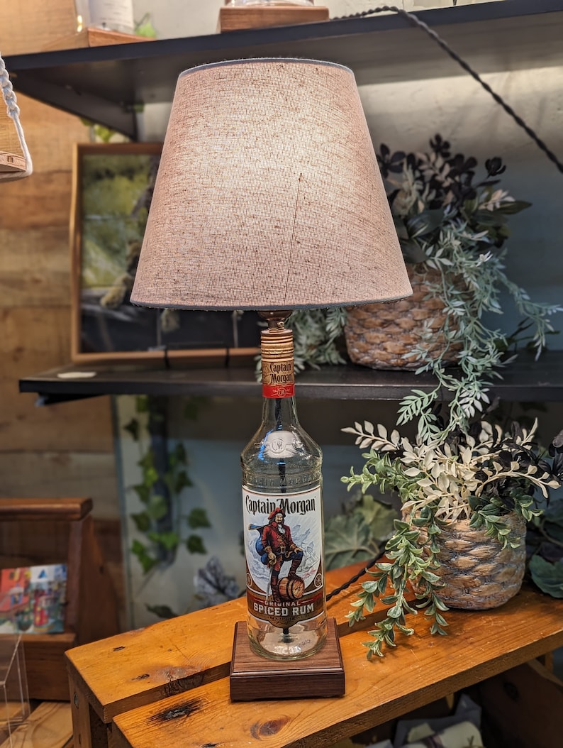 Captain Morgan Lamp Liquor Bottle Lamp Recycled - Etsy
