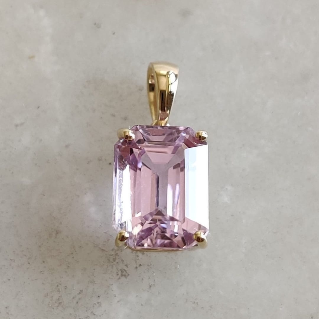 Natural Kunzite Pendant, 14K Solid Yellow Gold Kunzite Prong Pendant ...