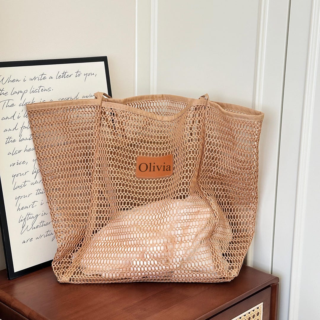 Personalized Beach Bag for Girls Trip/ Bridesmaid Beach Tote Bag ...