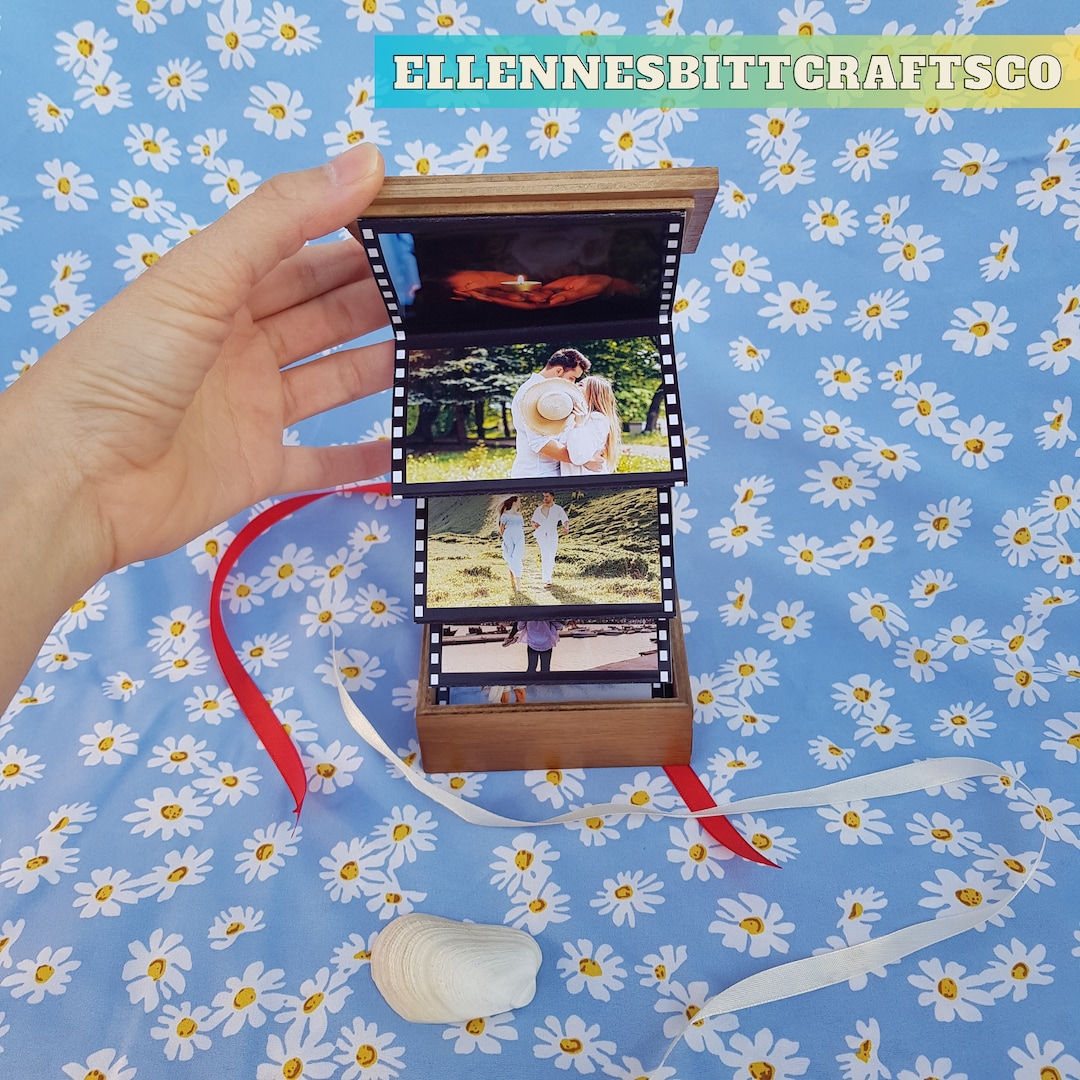 Customized Wooden Photo Frame, Pull Out Photo Album, Pull Out Photo ...