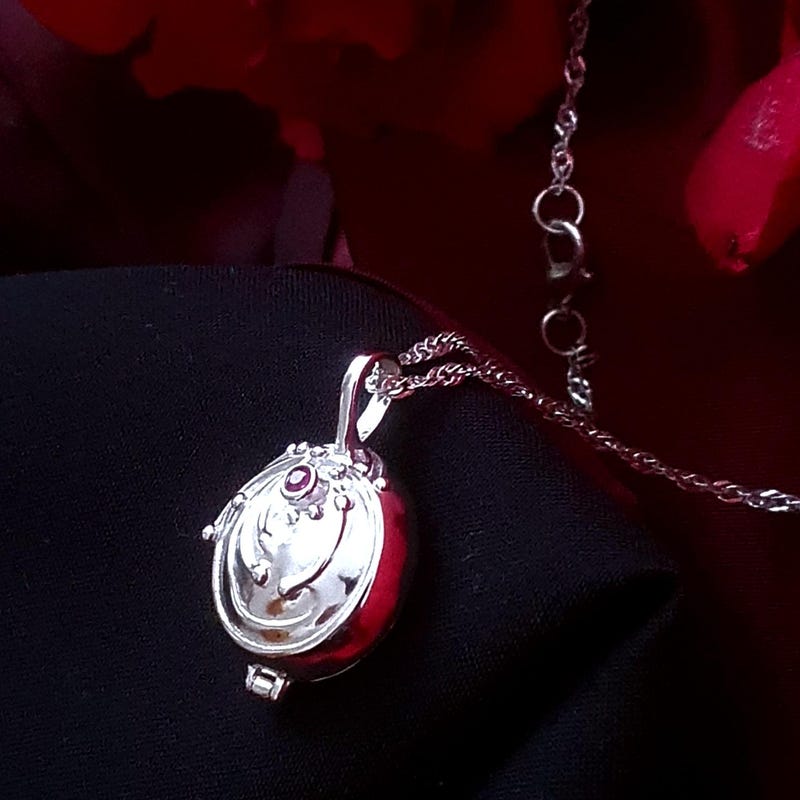Elena Gilbert Necklace - Etsy