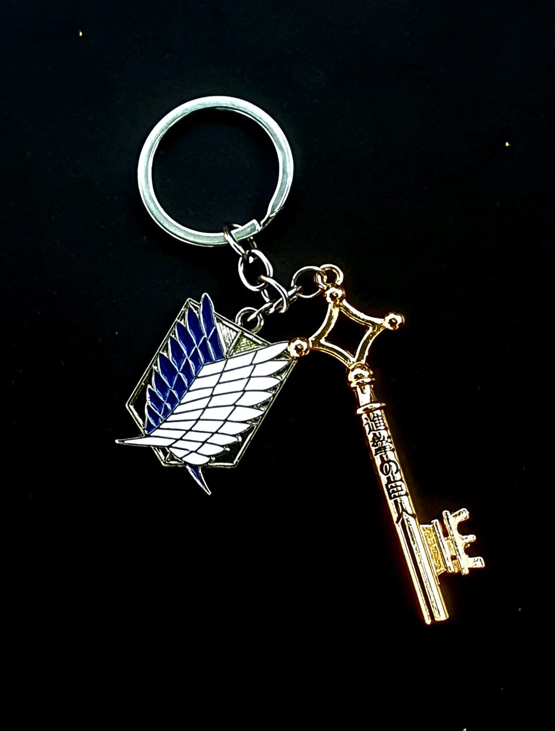 Key Ring, Attack on Titans - Etsy