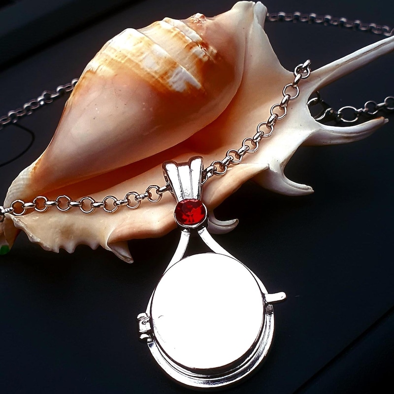 H2o Just Add Water Necklace - Etsy