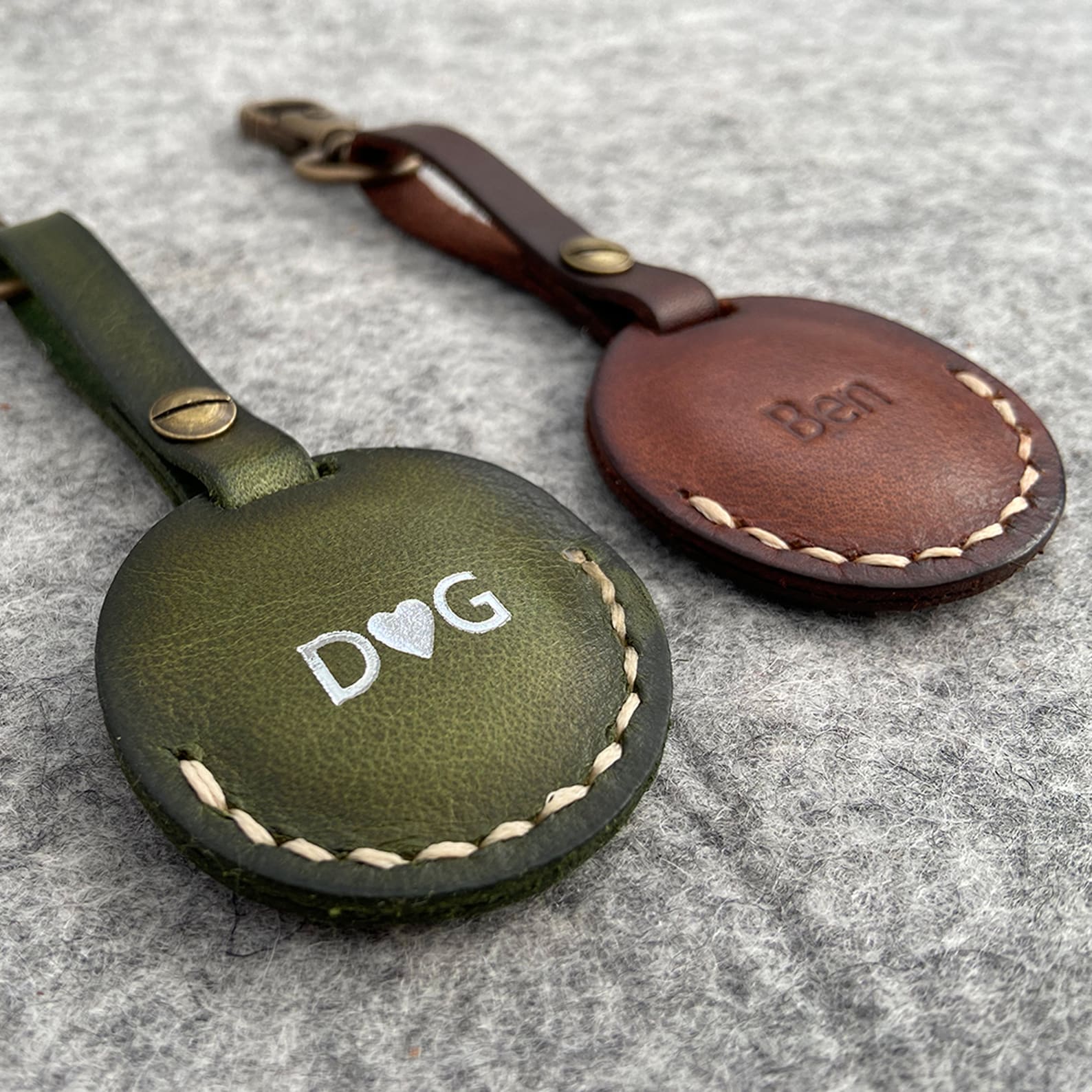 Personalised Leather Apple AirTag Case Anniversary Gift Gift | Etsy