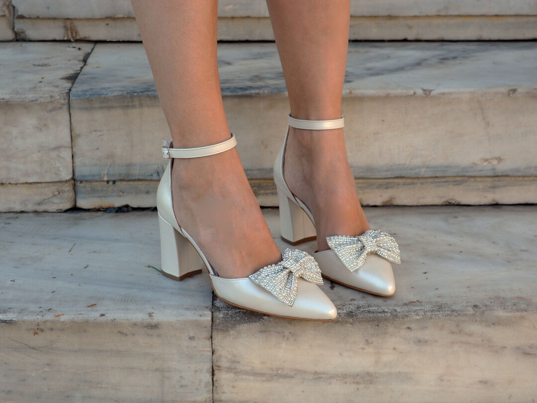 Block Heel IVORY Leather Wedding Shoes, Bridal Bow Heels, Ivory Wedding ...