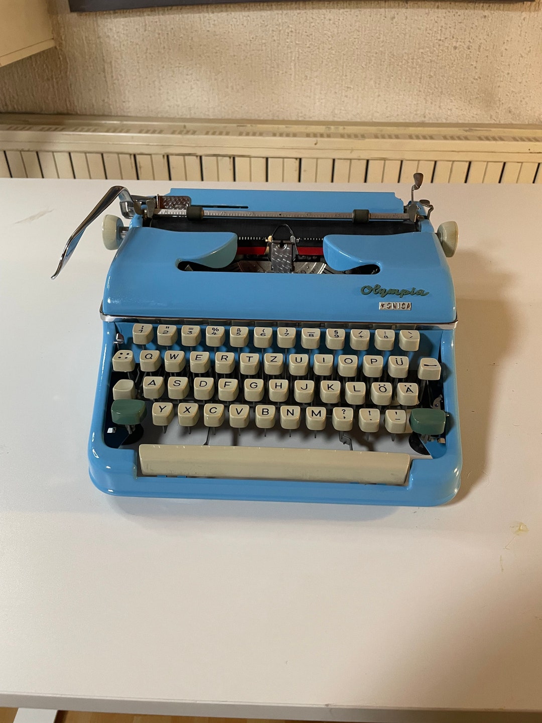 Olympia Monica Typewriter Blue, Working Typewriter, Light Blue ...