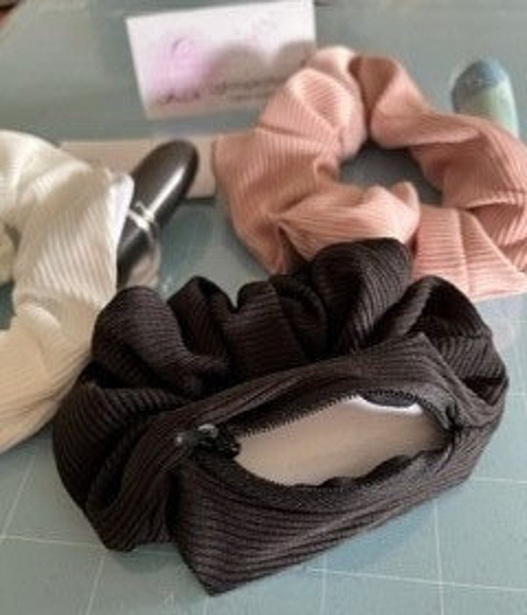 Woman Custom Cotton Hair Accessories With Upper Hidden Pocket Hair ...