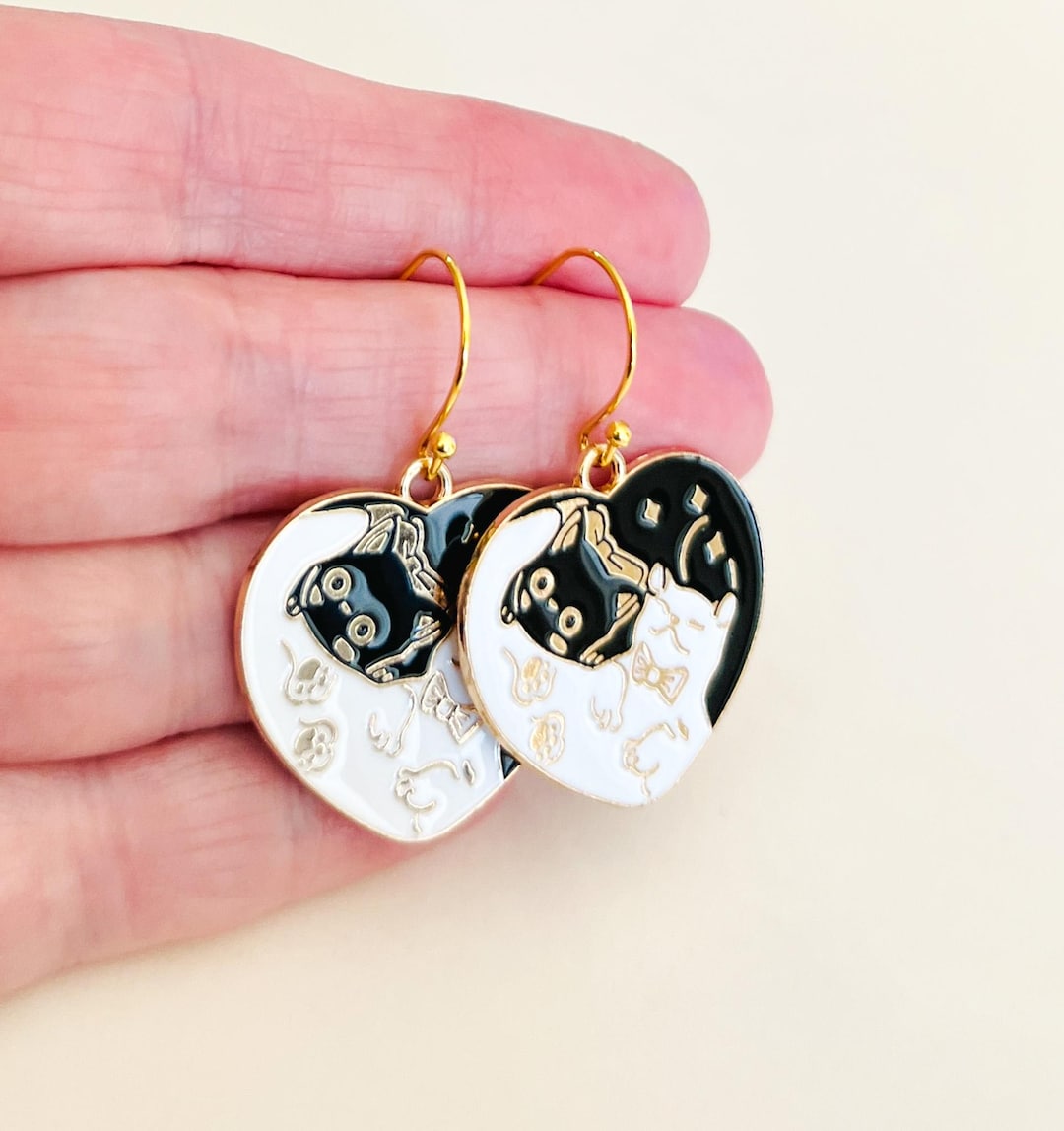 Hugging Cat Earrings, Heart Shape Cat Earrings, Cat Lover Dangle ...