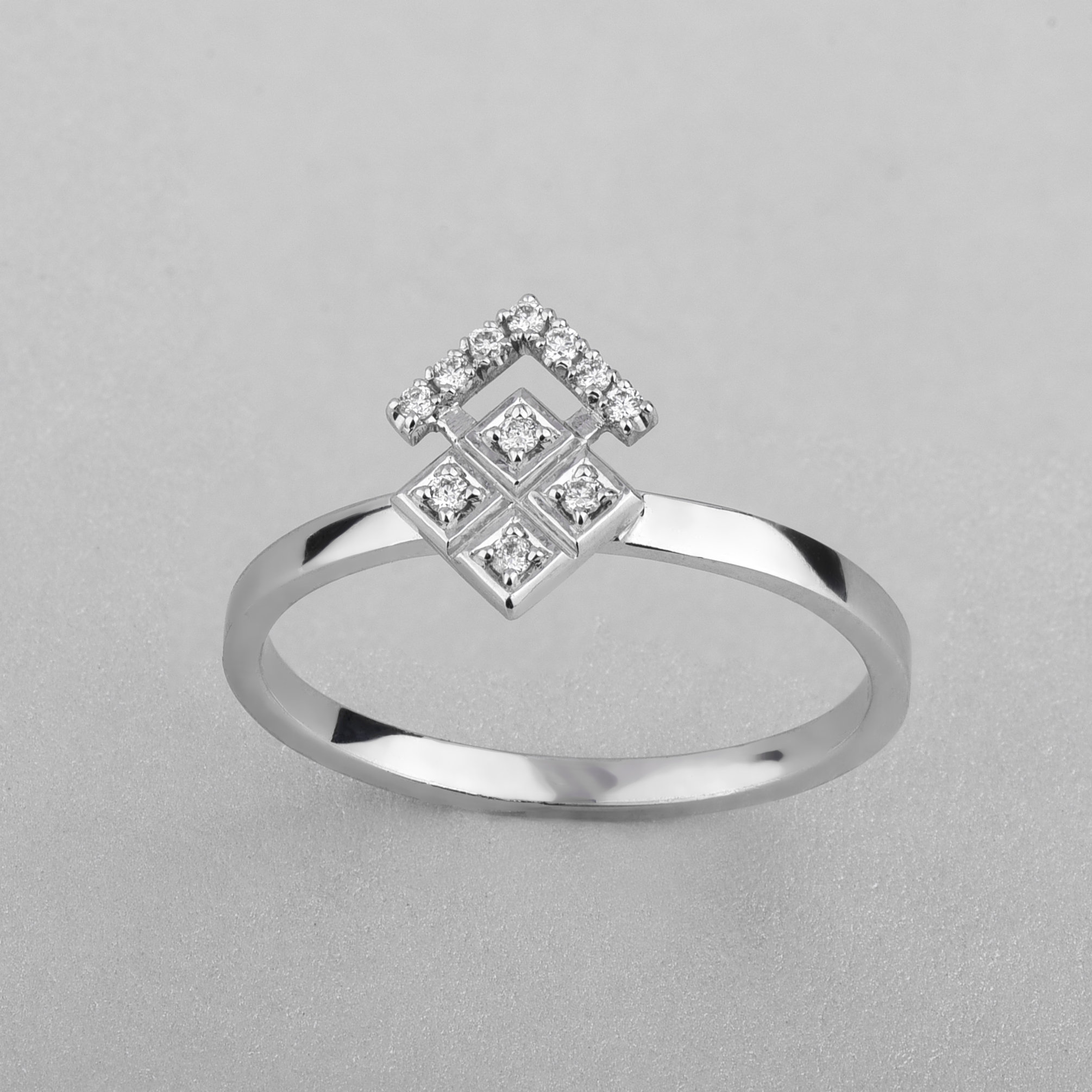 Arrow head ring women in 14K Solid Gold Minimalist geometric | Etsy