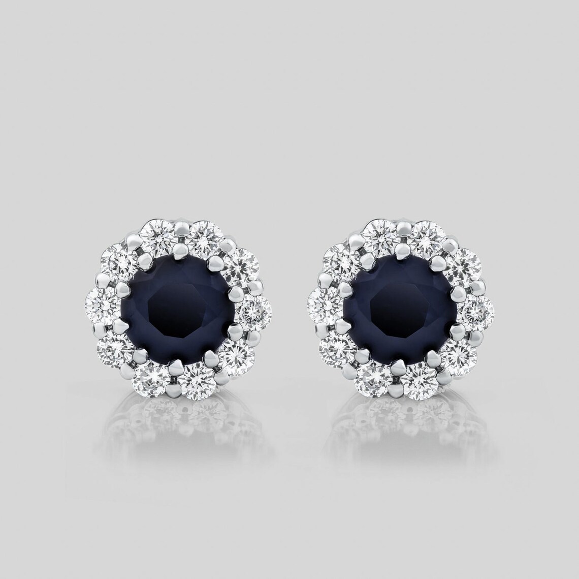 Sapphire Stud Earrings in White Gold Vintage Style Sapphire - Etsy