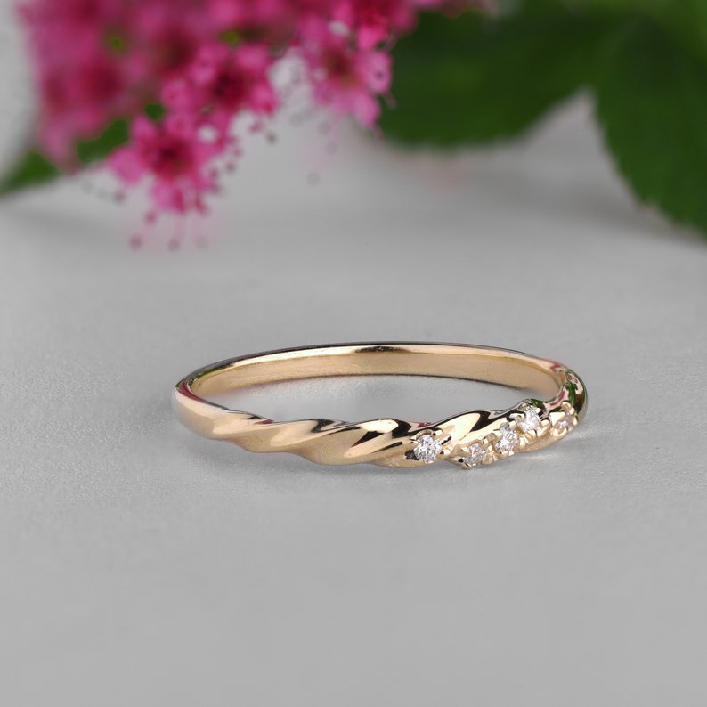 Dainty Wedding Band in 14K Solid Gold Twisted Wedding Band - Etsy