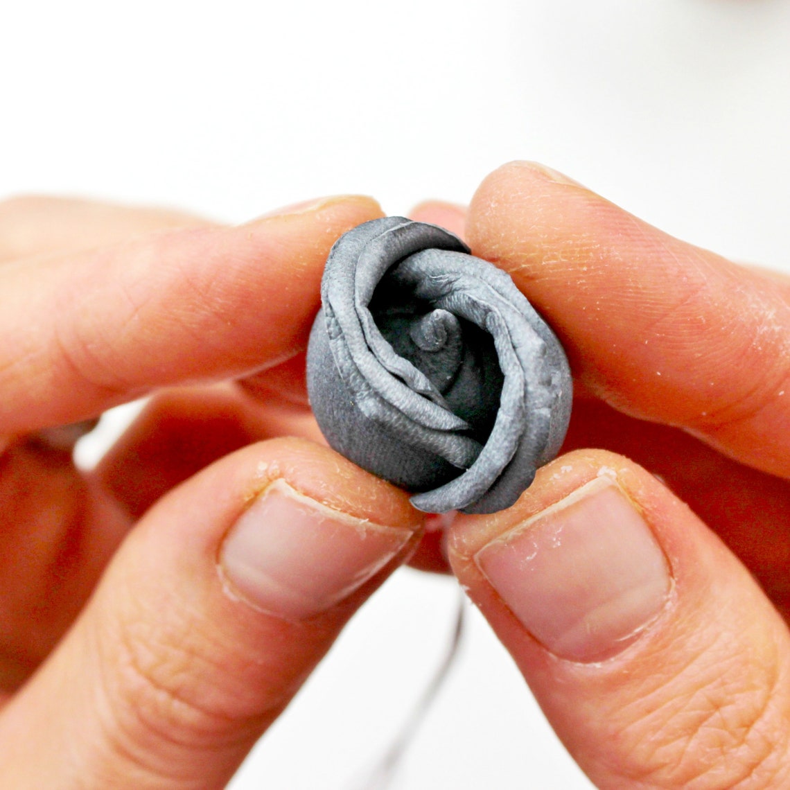 Step by Step Photo LEATHER ROSE TUTORIAL, Leather Rose Pattern, Leather Flower Template, Rose ...