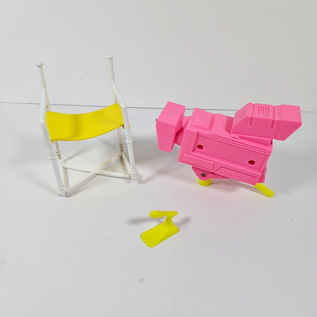 Vintage 1983 Mattel Barbie TV 6 O'clock News Replacement Parts TV ...