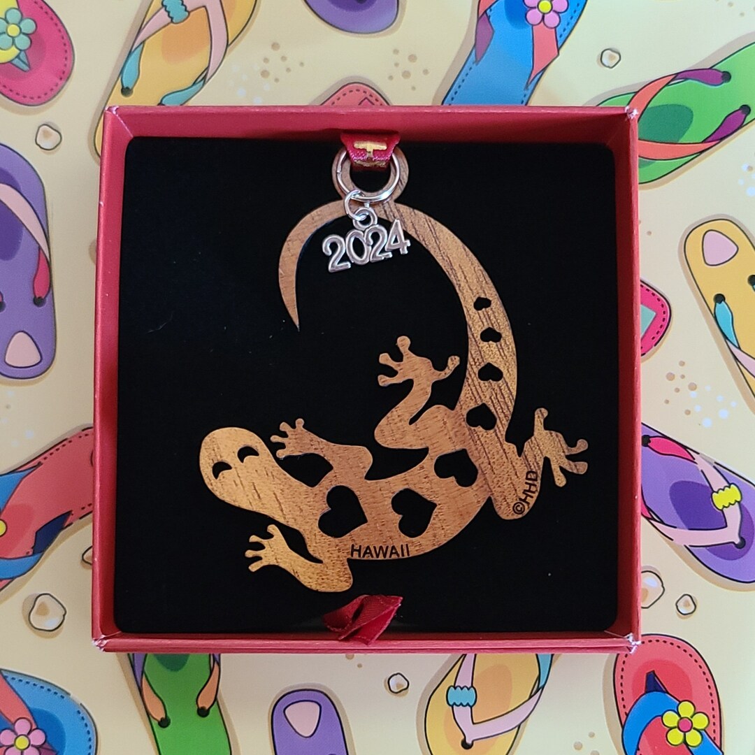 I Love Geckos, Lizard, Koa Wood Christmas Ornament, Made in Hawaii With ...