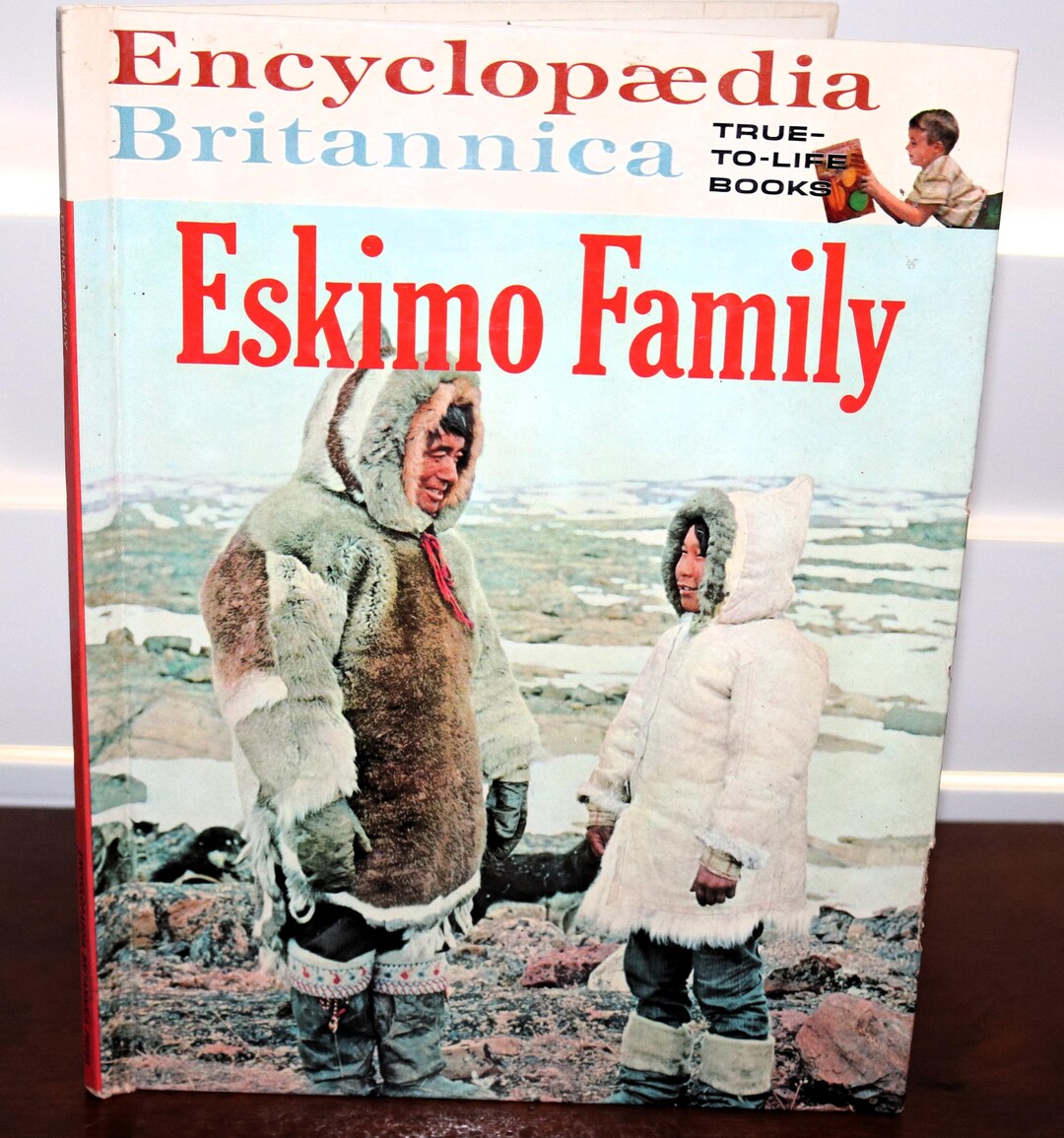 Eskimo Family Vintage Children's Book: 1962 Encyclopedia Britannica - Etsy