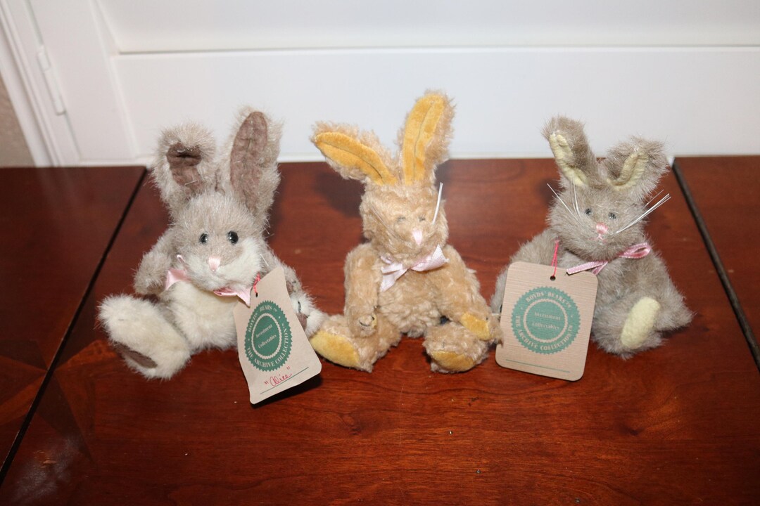 Set of 3 Jointed Boyd's Easter Bunnies! 90s Great Easter Basket Filler ...
