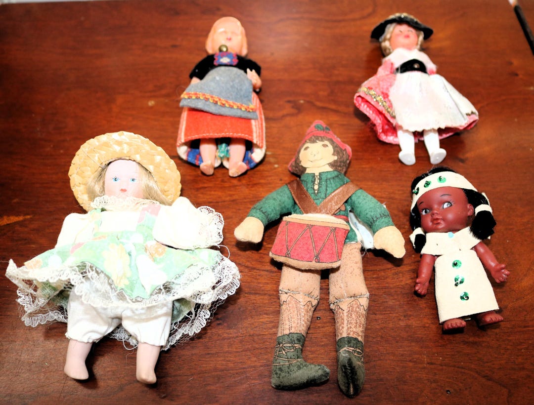 Vintage Miniature Doll Collection: 5 Souvenir Dolls, Folk Art ...
