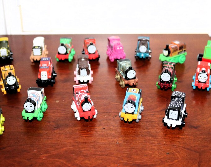 Lot of 23 Thomas the Tank Engine & Friends Minis Trains Toy Figures ...