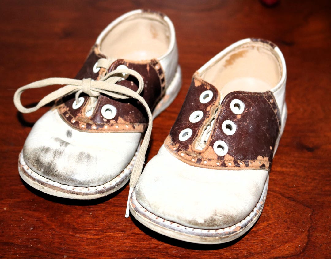 Vintage 1950s Poll Parrot Saddle Shoes: Size 5.5 US Kids - Etsy