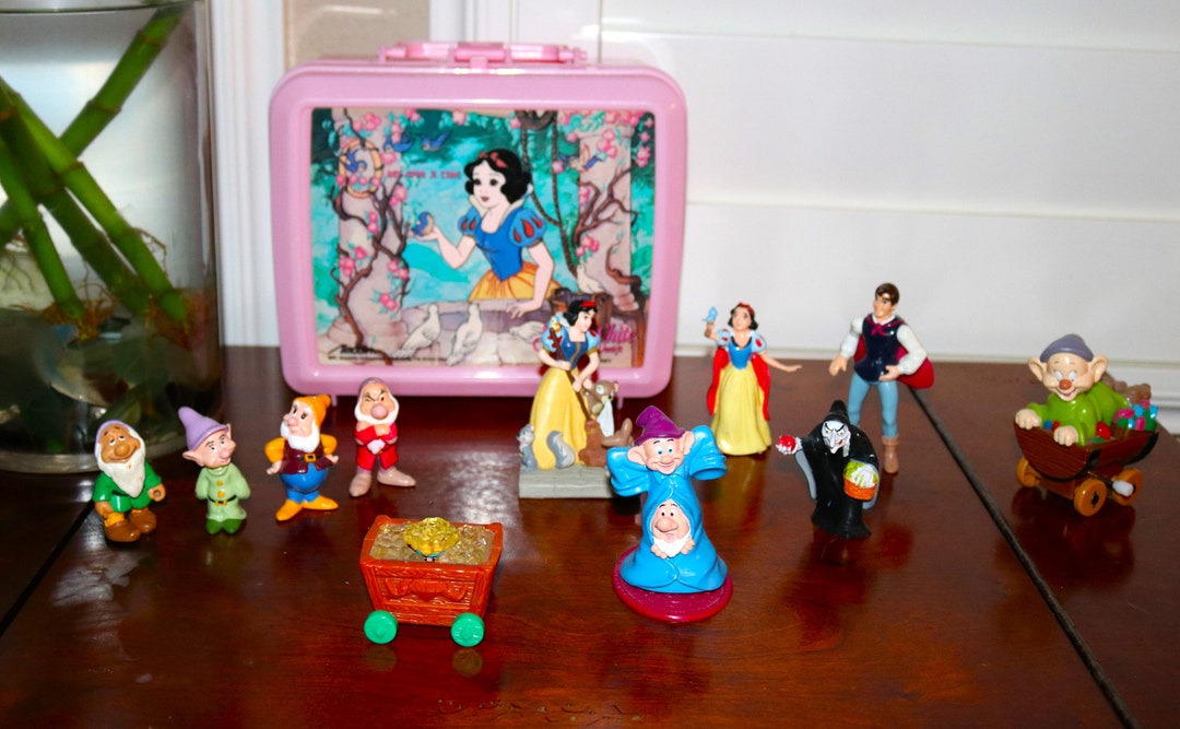 Disney Snow White Collectibles - Wonderful Vintage Snow White Lunchbox ...