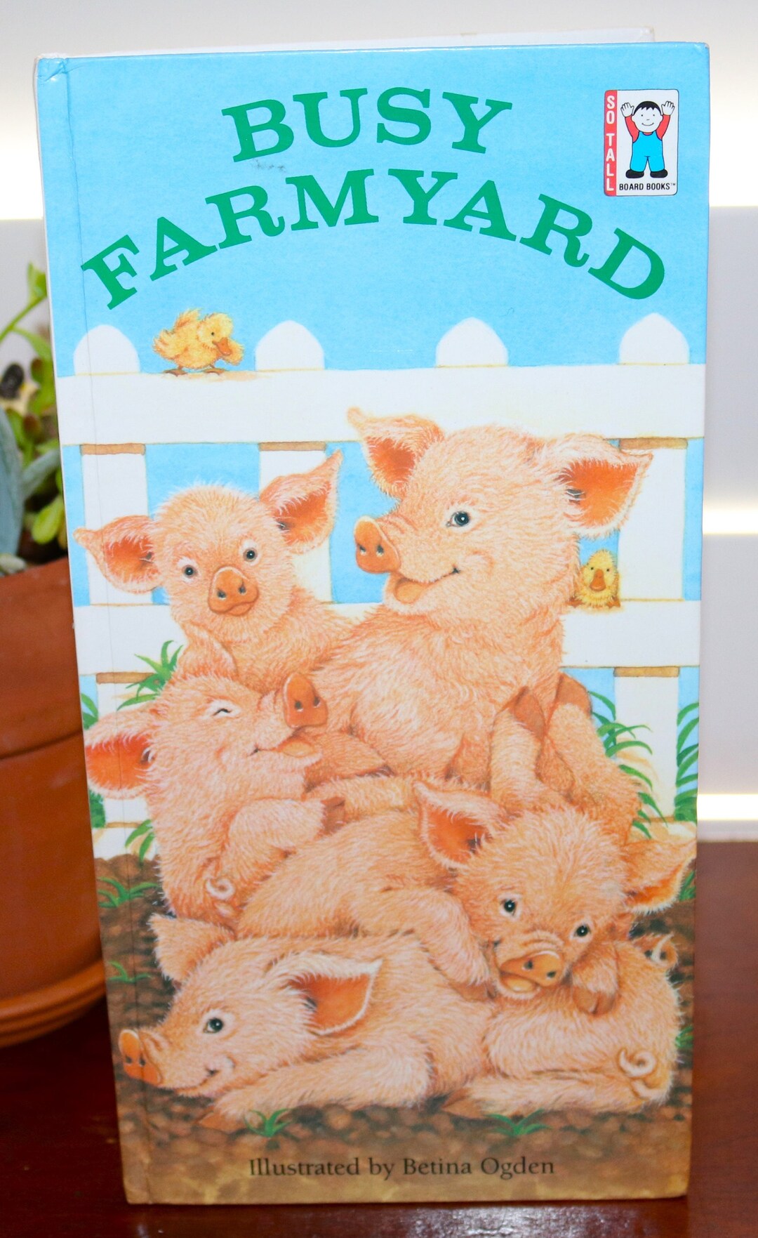 Vintage so Tall Board Books Busy Farmyard Hardcover 1995 a Printing - Etsy