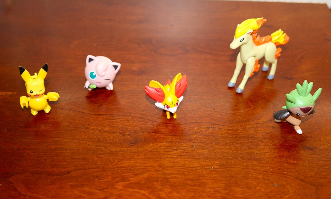 Choose Your Favorite Pokémon Figure! Pikachu Fennekin Chespin Rapidash ...