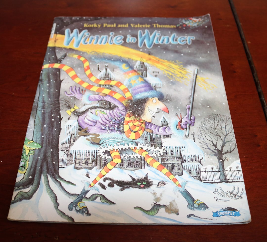Winnie the Witch 2 Winnie in Winter Valerie Thomas Korky Paul ...