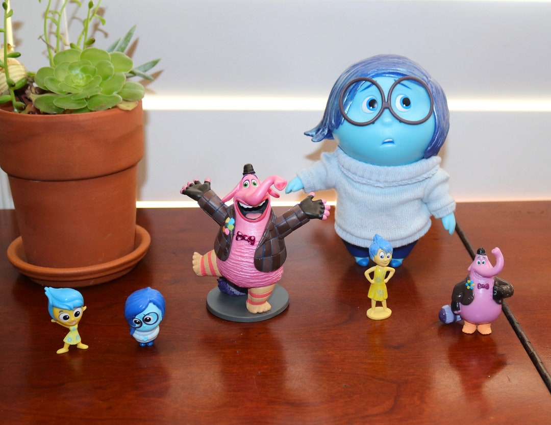 Disney Inside/out Action Figures Disney Toys Bing Bong, Sadness, Joy ...