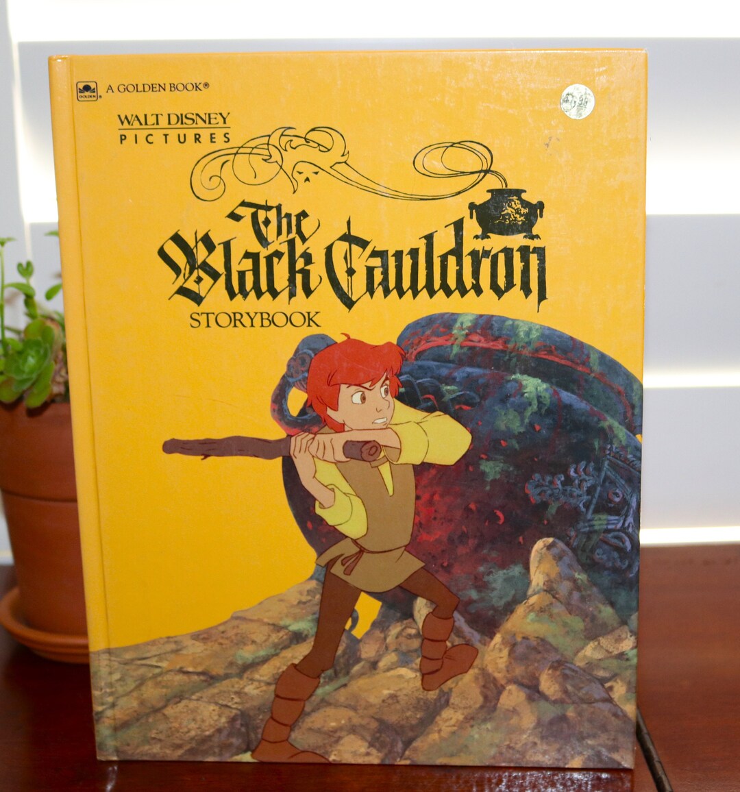 The Black Cauldron Storybook Walt Disney Company Golden Book HC 1985 - Etsy