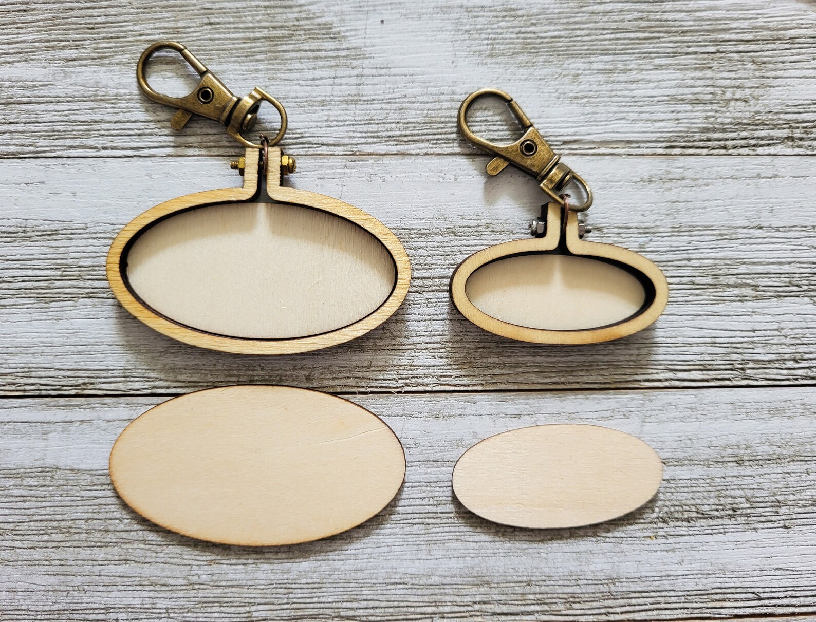 Set 10x Mini Wooden Keychain Embroidery Hoops, Hoop for Cross Stitch ...
