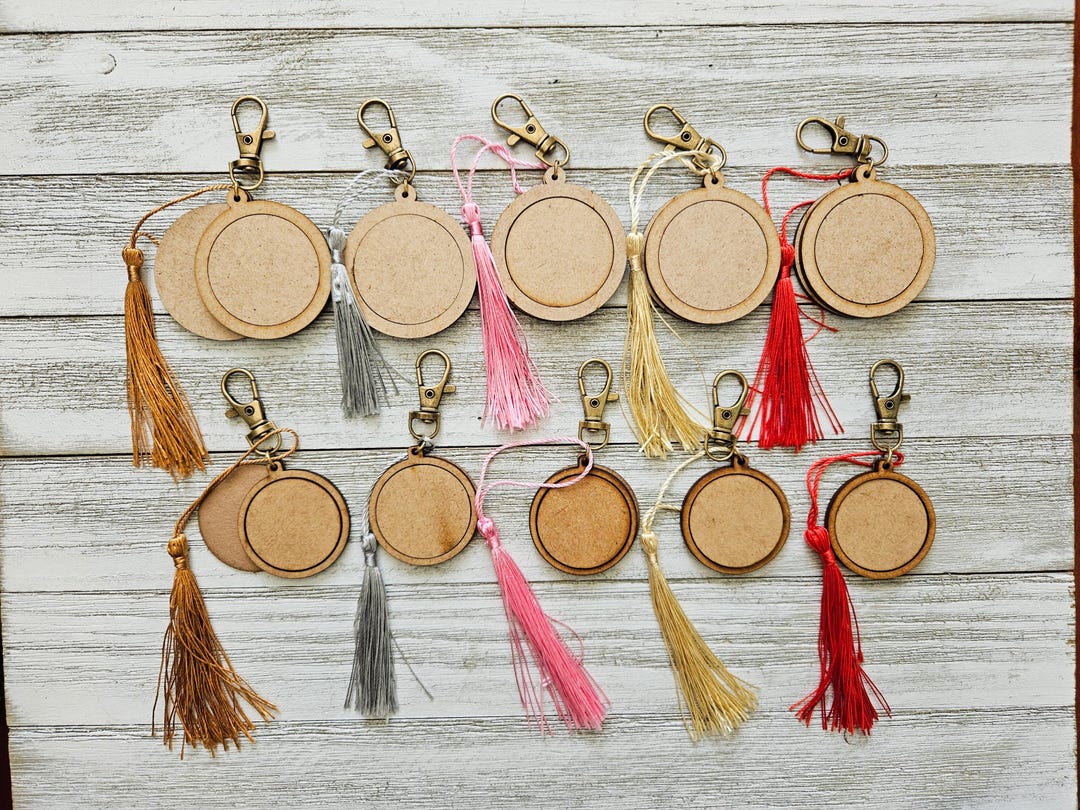 Pack 5x Wooden Embroidery Keychain Hoops With Satin Tassels - Option ...