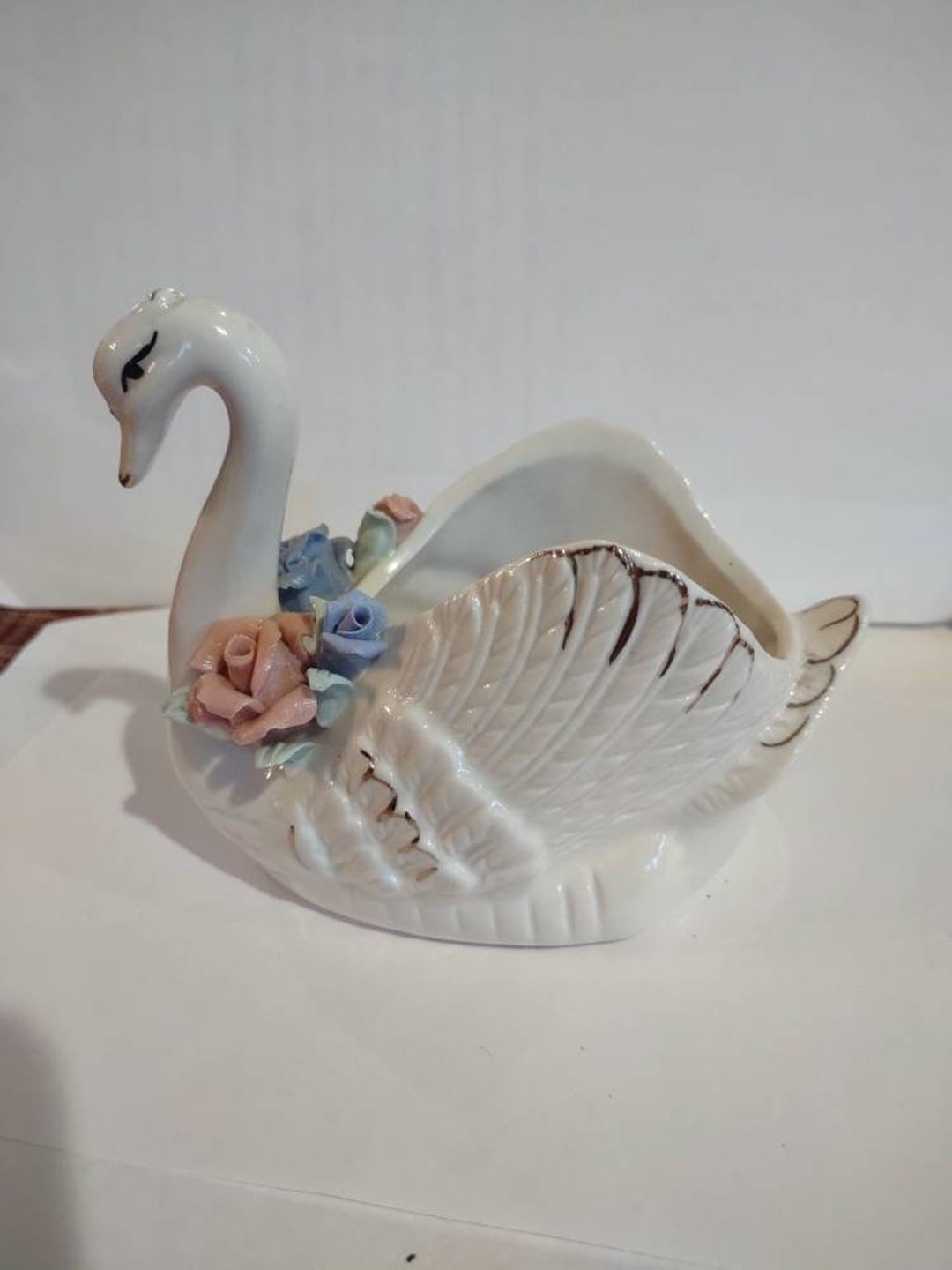 Vintage Porcelain Swan W/capodimonte Style Flowers - Etsy