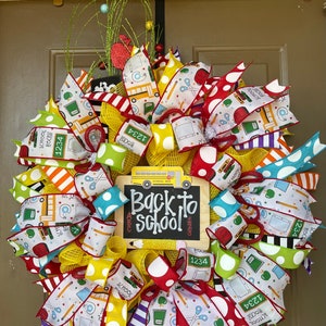 Back to School Wreath – Teacher Appreciation, Classroom Decor, School ...