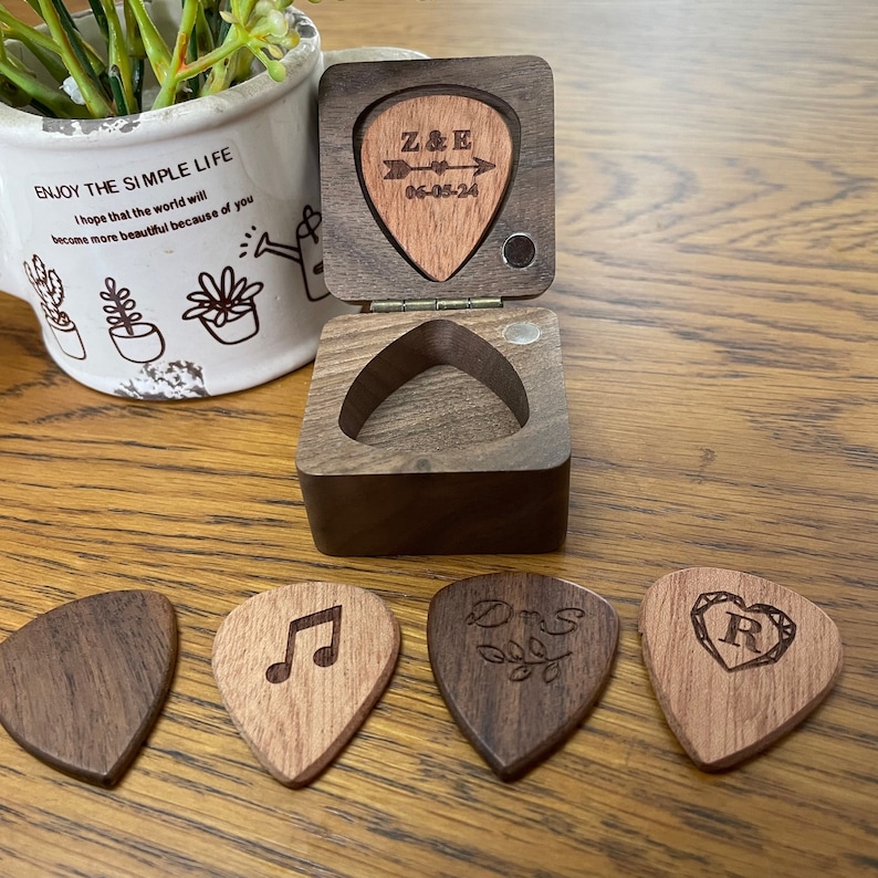 Personalized Guitar Picks, Custom Guitar Pick Holder, Engraved Guitar ...