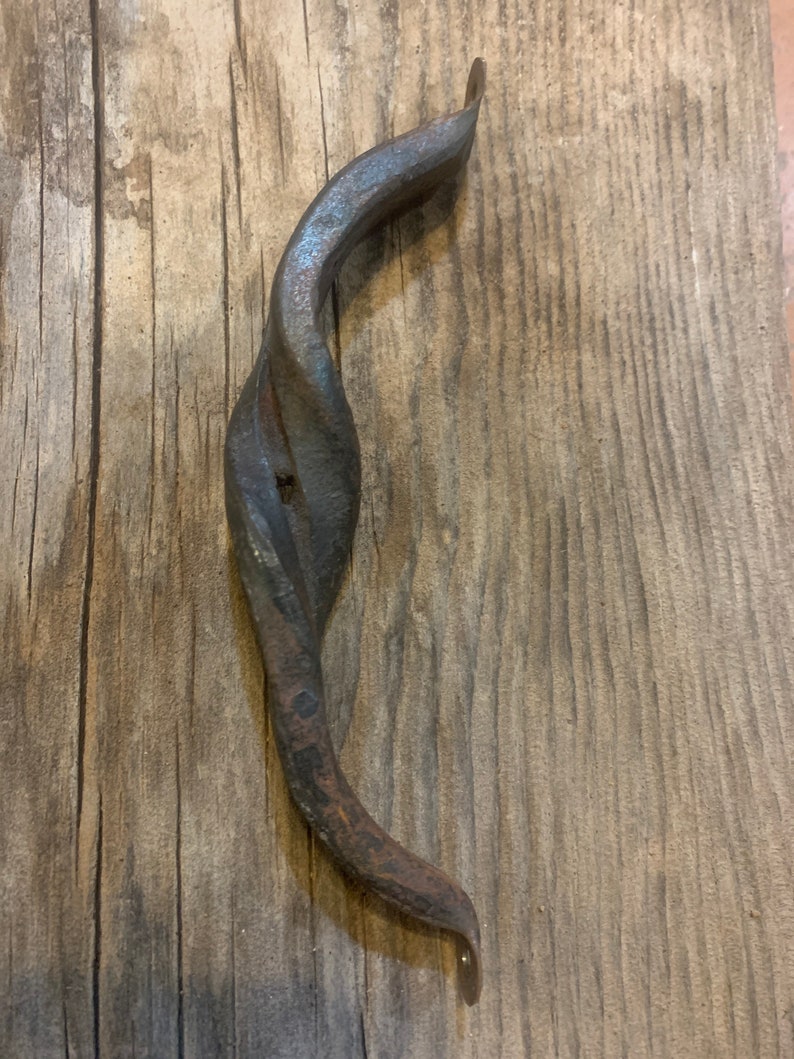 Hand Forged Rustic Twisted Horseshoe Drawer Pulls/cabinet Handles. Door ...