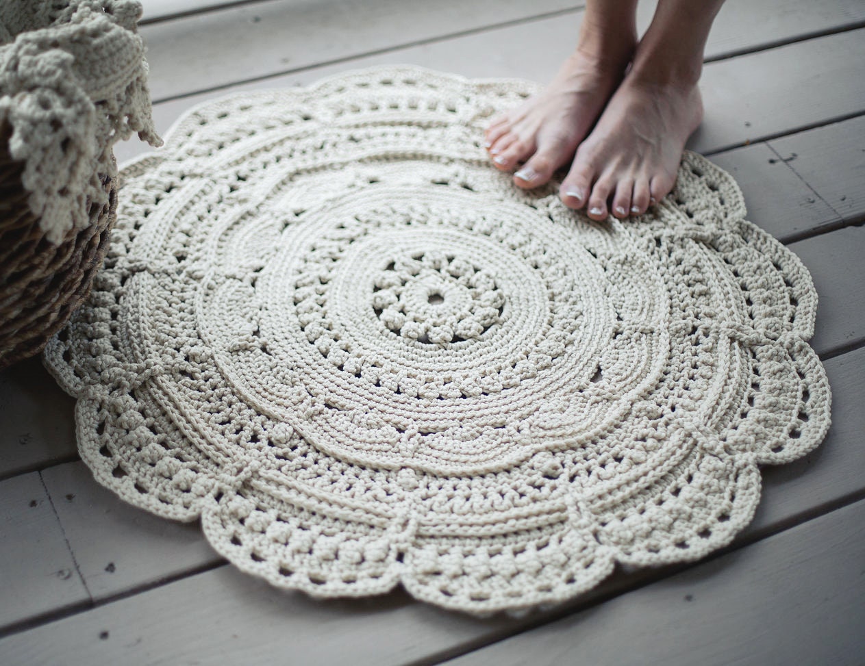 Lacypearl Crochet Round Rug 28 Inches. Handmade Doily Rug With Volume ...