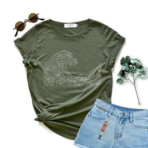 Giant Wave Shirt Hawaii Wave Shirt Gift Woman Tshirt Birthday Gift ...